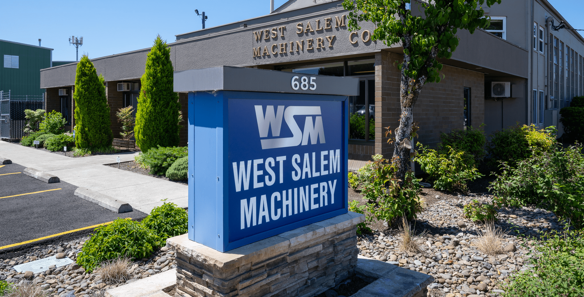 About WSM | Vertical & Horizontal Grinder | Screens | Shredders